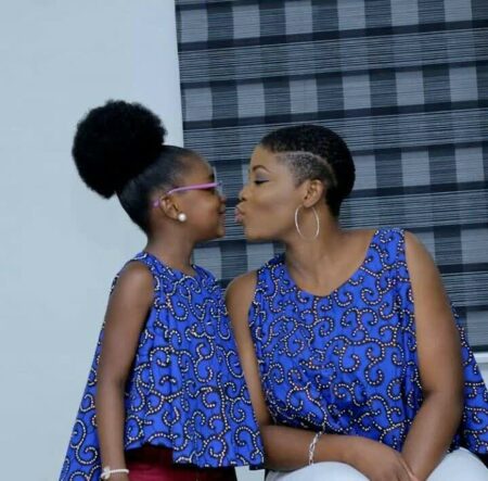 46 Adorable Mother-Daughter Matching Dresses and Family Outfits That ...