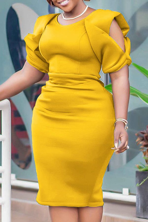 Fascinating Scuba & Crepe Styles For Engagement Parties, Dates ...