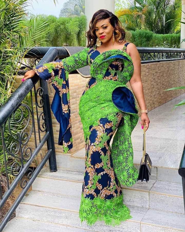30+Long Ankara Lace Gowns that are Suitable for every woman – OD9JASTYLES