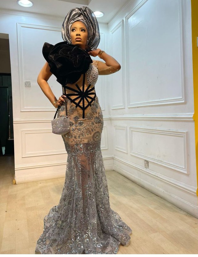 50+ Contemporary Aso-Ebi Designs to Consider if You Want To Look Extra ...