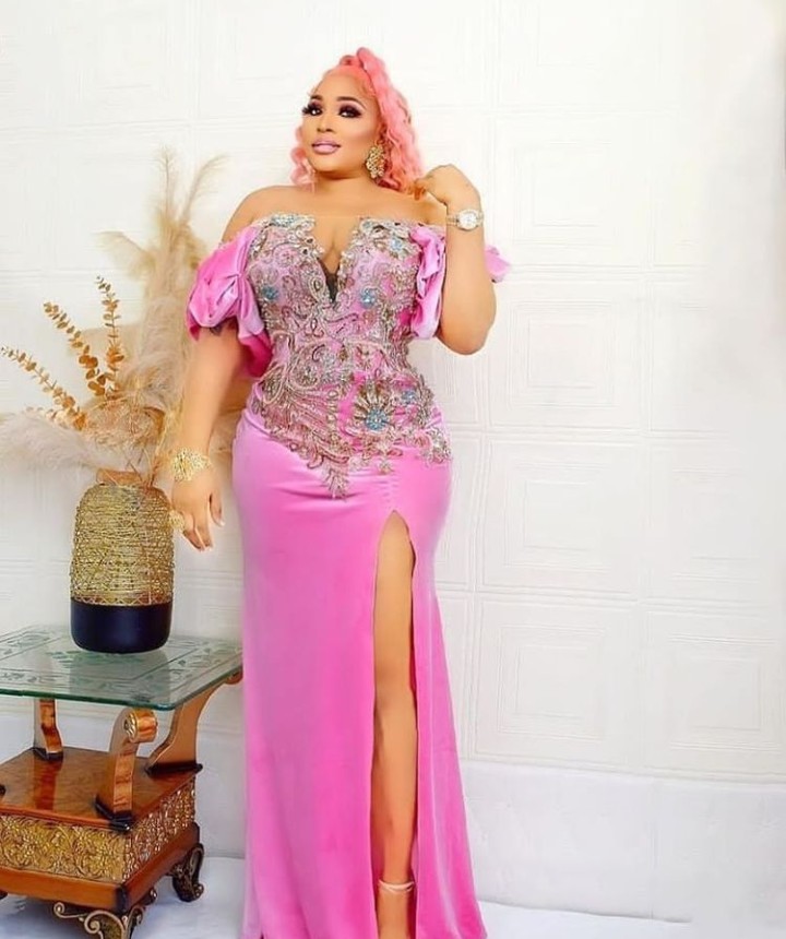 50+ Contemporary Aso-Ebi Designs to Consider if You Want To Look Extra ...