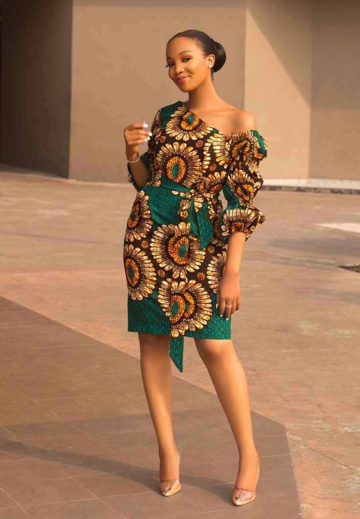 Beautiful Off-shoulder Ankara Styles You Can Wear To Your First Date ...