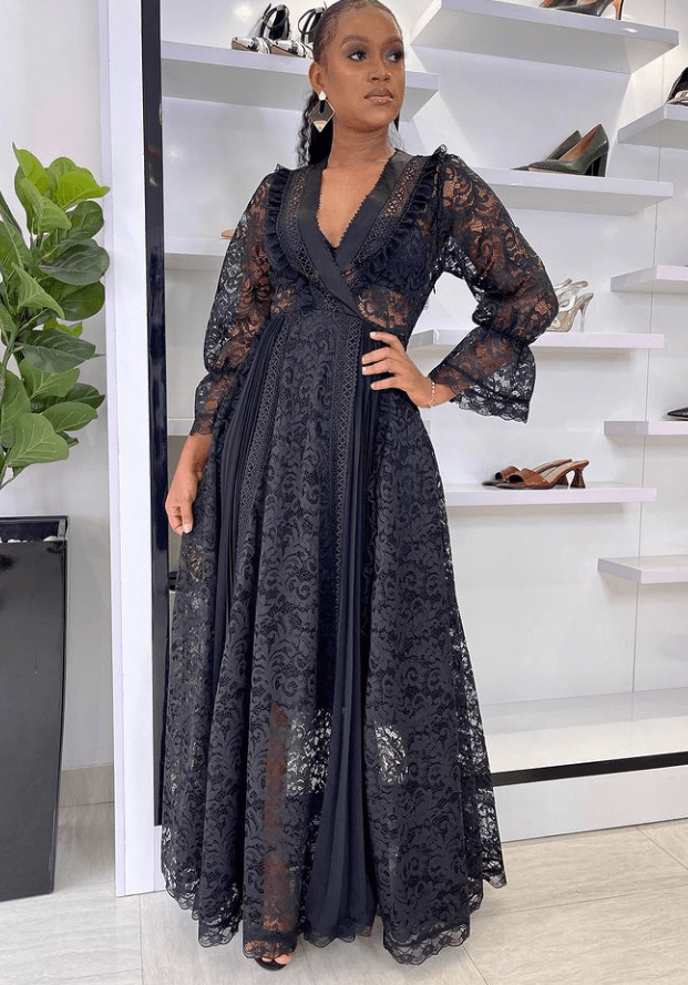30 Stylish Maxi Gown Styles Suitable for Fashionable Mothers, Wives ...
