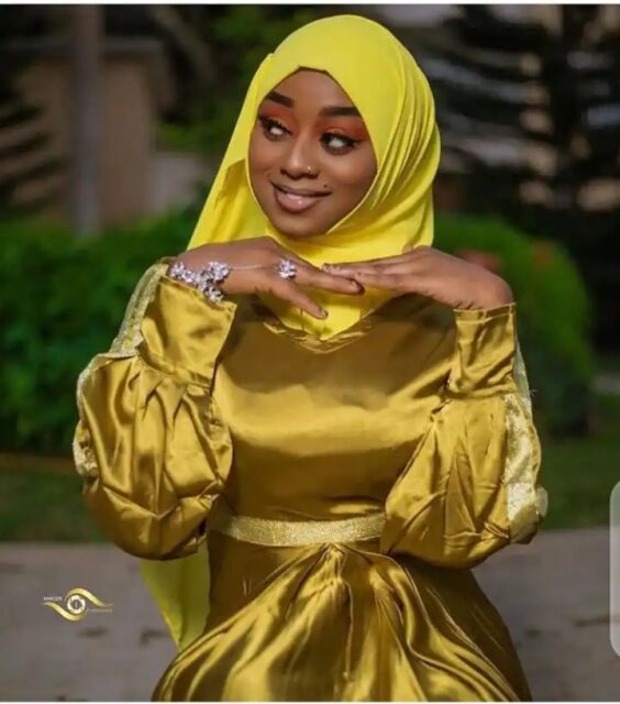 33 Best Muslim Fashion & Dress Styles For Muslim Women - OD9JASTYLES
