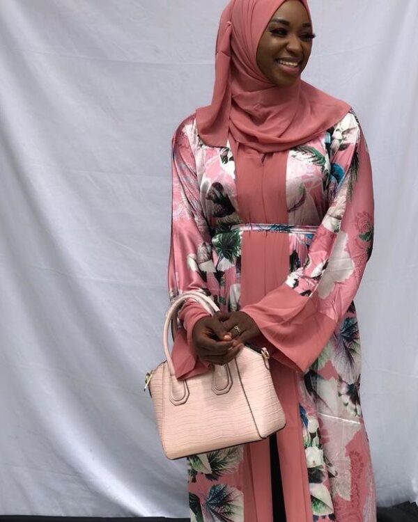 33 Best Muslim Fashion & Dress Styles For Muslim Women - OD9JASTYLES