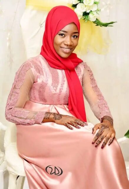 33 Best Muslim Fashion & Dress Styles For Muslim Women - OD9JASTYLES