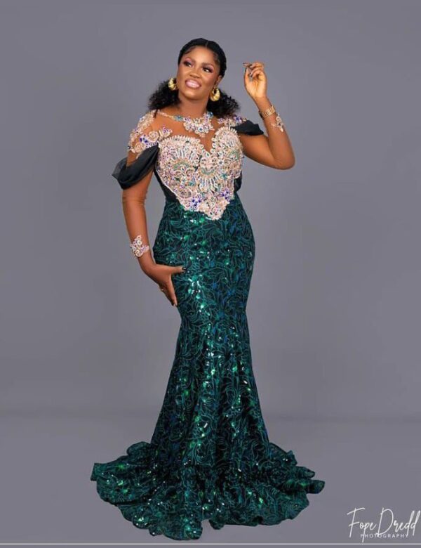 50 Collection of Best African Lace styles & Designs For Special ...