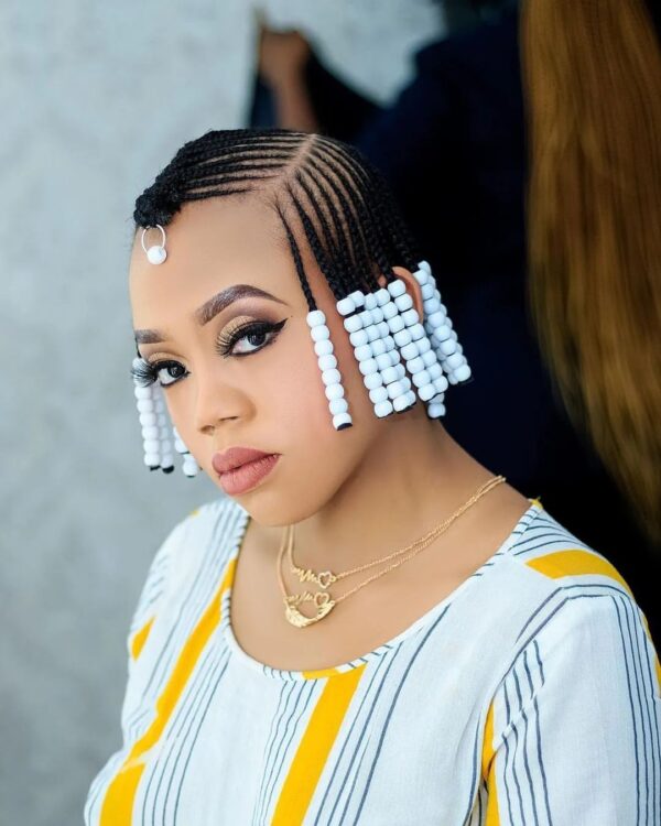 Level Up Your Beauty With This Braid Art With Beads For Elegant And ...