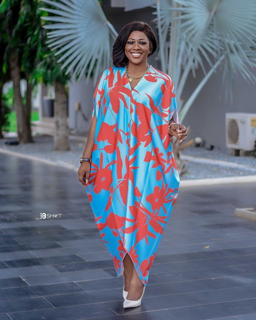 Long Flowing Gown Styles - Fascinating Styles For Classy Moms, Mothers ...