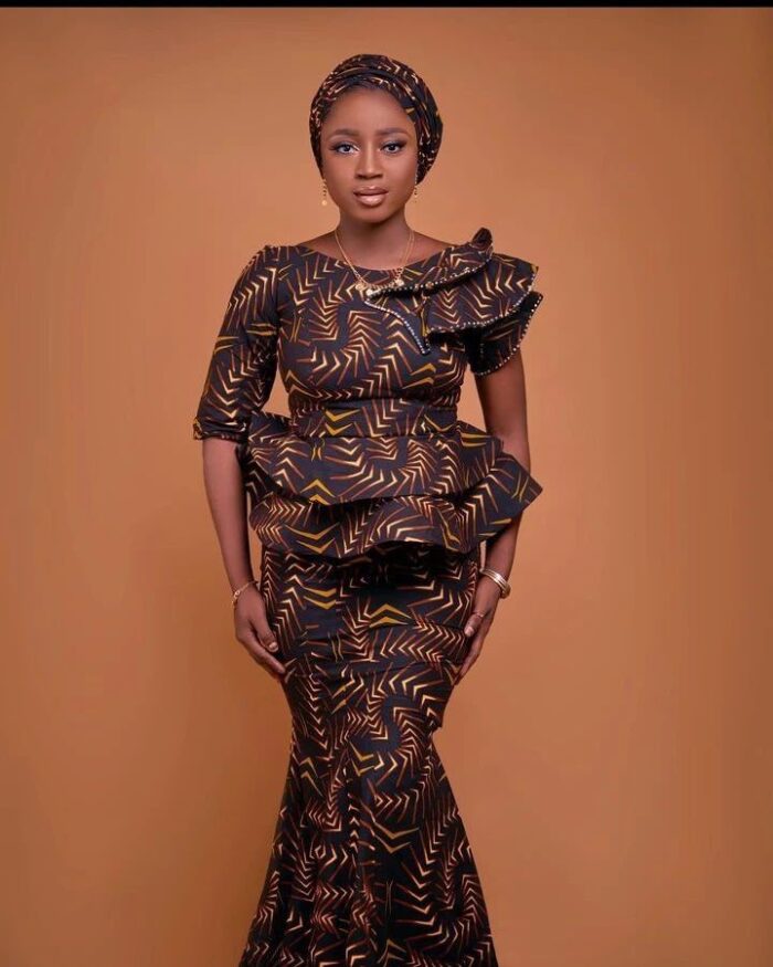 Beautiful Native Skirt and Blouse Styles for Fashionable Ladies ...