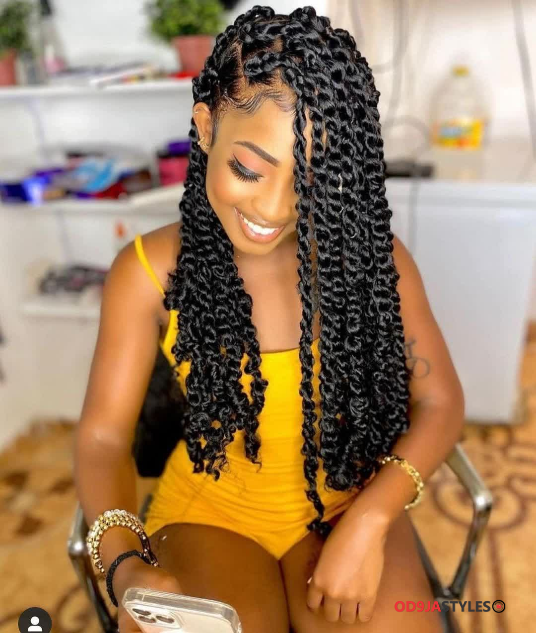 45 Gorgeous Passion Twists Hairstyles For Stylish Looks - OD9JASTYLES