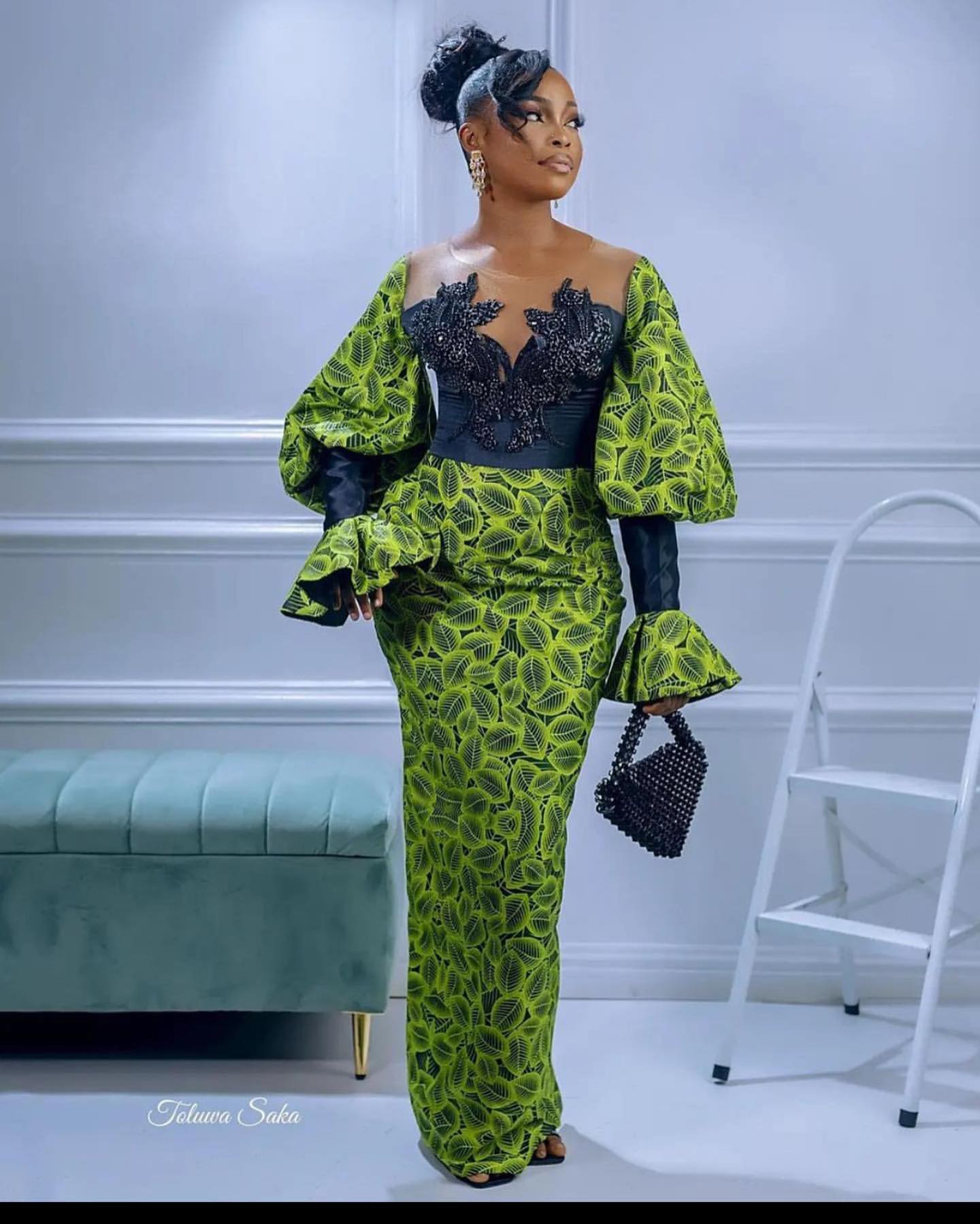 Unique and Beautiful Gown Style to recreate this month - OD9JASTYLES