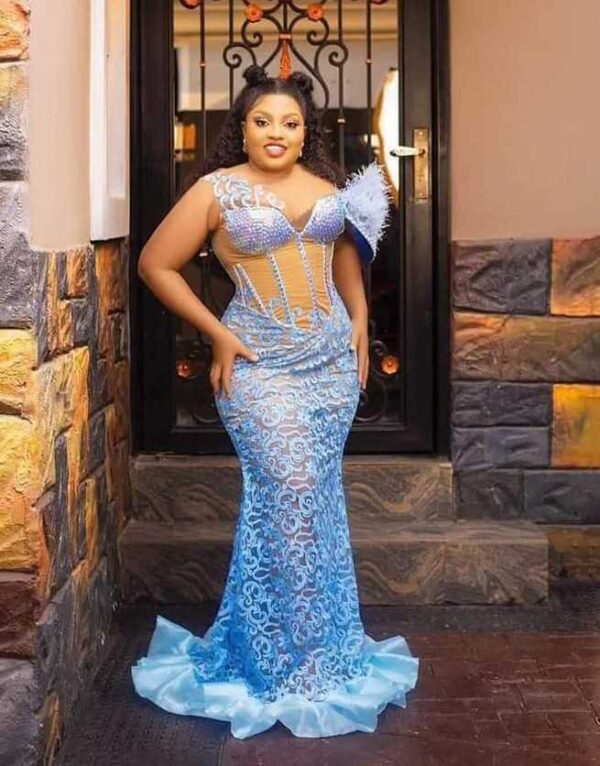 35 Dazzling Lace Styles That Every Woman Should Give A Try - OD9JASTYLES