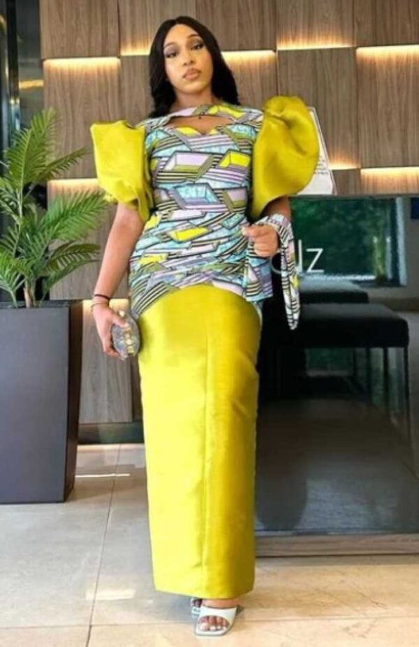 Gorgeous Ankara Native Gown for Ladies Suitable for Wedding Occasions ...